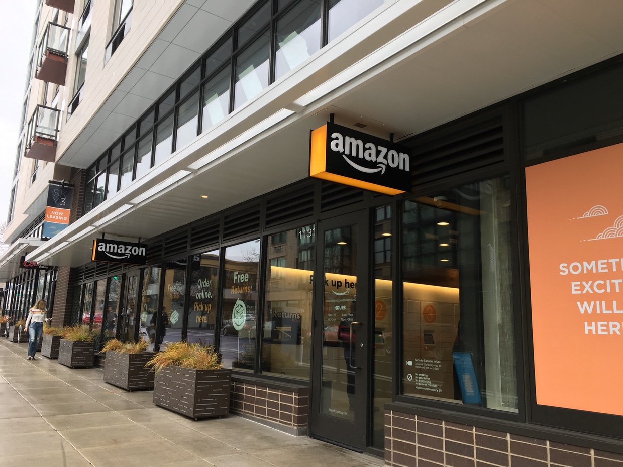 Checked in at Amazon@Downtown Portland • Aaron Parecki